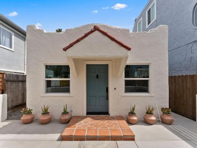 1 Br, 1 bath, Condo 749 5 York Court