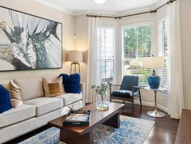 1 Br, 1 bath, Condo 7575 Gosling Rd