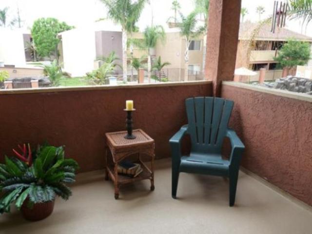 1 Br, 1 bath, Condo 7667 Stage Rd