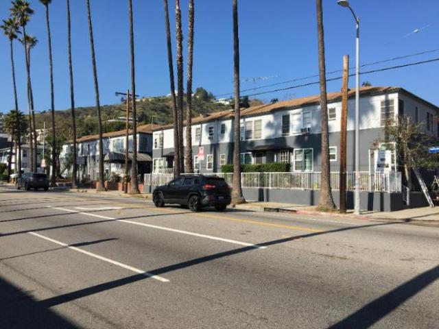 1 Br, 1 bath, Condo 7735 Hollywood Blvd