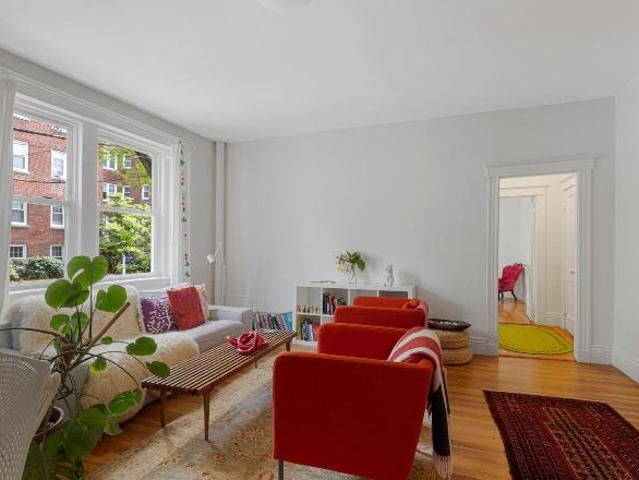 1 Br, 1 bath, Condo 78 Kilsyth Rd