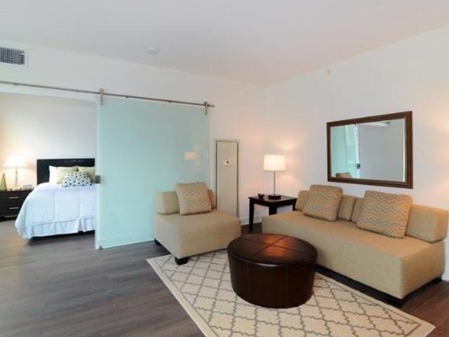 1 Br, 1 bath, Condo 79 East Lake Street