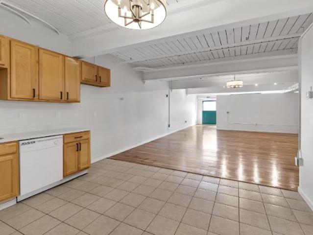 1 Br, 1 bath, Condo 83 Main St