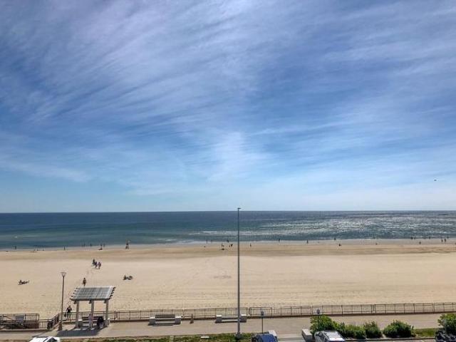 1 Br, 1 bath, Condo 83 Ocean Blvd