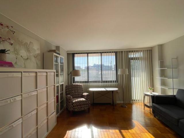 1 Br, 1 bath, Condo 801 N Pitt St