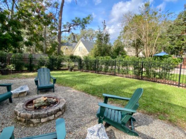 1 Br, 1 bath, Condo 804 Oakdale St
