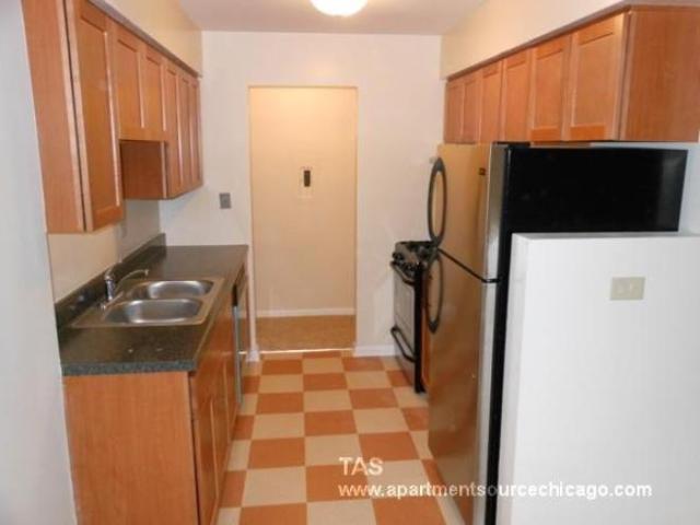 1 Br, 1 bath, Condo 810 Seward St