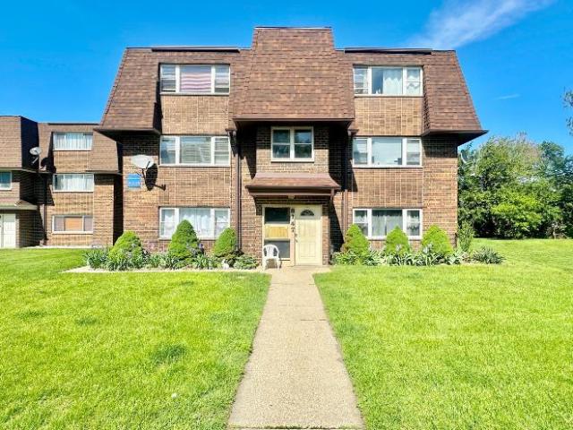 1 Br, 1 bath, Condo 8147 Ogden Ave