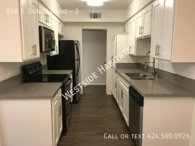 1 Br, 1 bath, Condo 816 S Bundy Drive