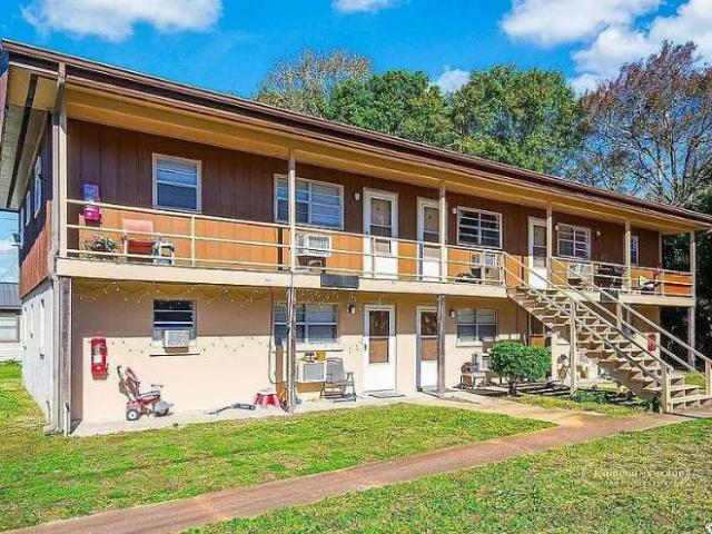 1 Br, 1 bath, Condo 818 Bay St
