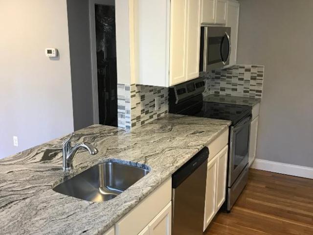 1 Br, 1 bath, Condo 822 Main St