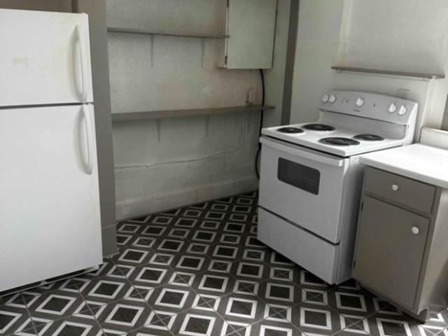 1 Br, 1 bath, Condo 823 Main St