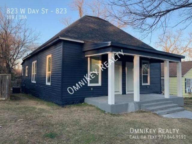 1 Br, 1 bath, Condo 823 W Day St