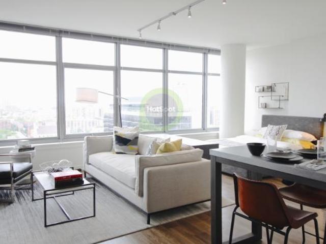 1 Br, 1 bath, Condo 832 N Orleans St