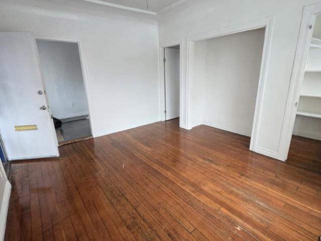 1 Br, 1 bath, Condo 833 N Formosa Ave