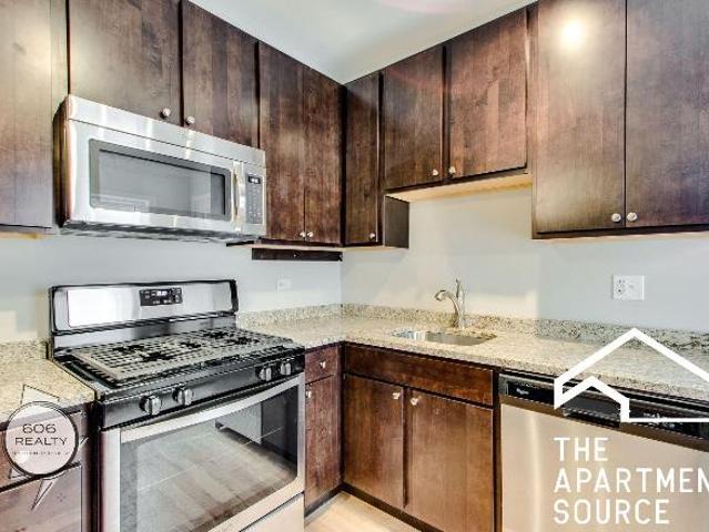 1 Br, 1 bath, Condo 836 East 53rd St