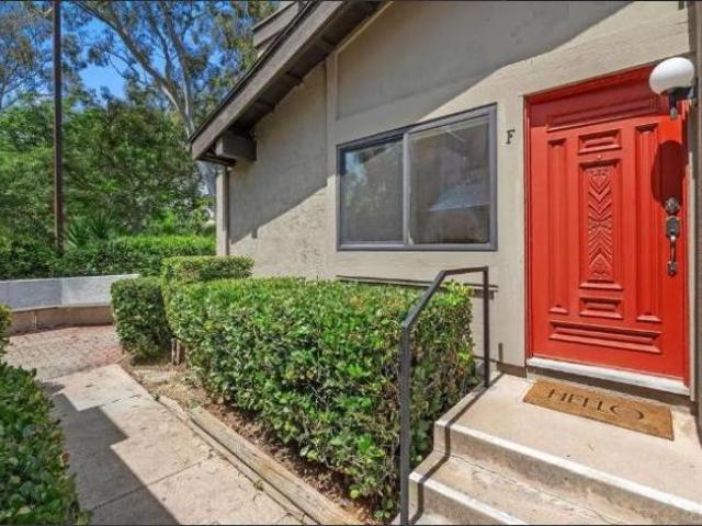 1 Br, 1 bath, Condo 8370 Via Sonoma