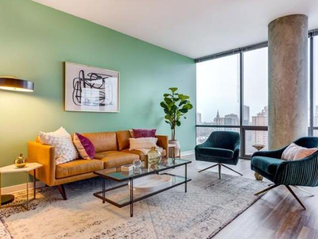 1 Br, 1 bath, Condo 840 West Blackhawk St