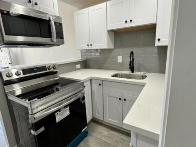 1 Br, 1 bath, Condo 846 N 10th Ave