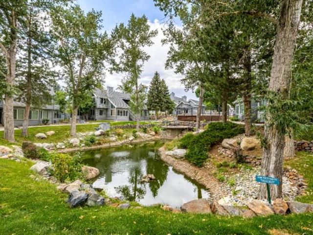 1 Br, 1 bath, Condo 8500 E Jefferson Ave