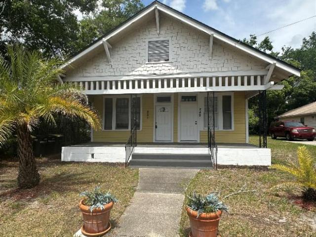 1 Br, 1 bath, Condo 851 Broxton Street