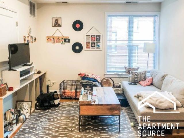 1 Br, 1 bath, Condo 853 West Cornelia Ave