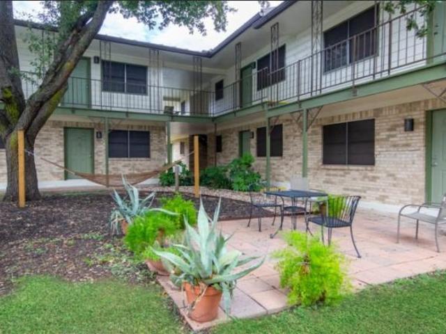 1 Br, 1 bath, Condo 8605 Shoal Creek Blvd