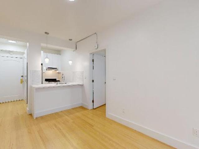 1 Br, 1 bath, Condo 861 Sutter St