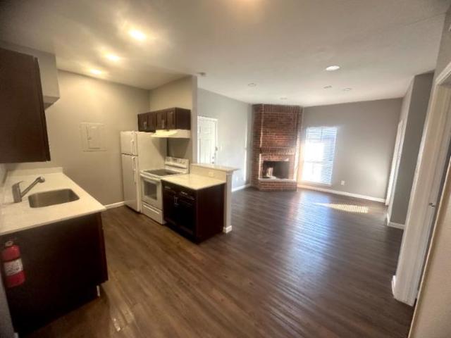 1 Br, 1 bath, Condo 8800 Westplace Dr
