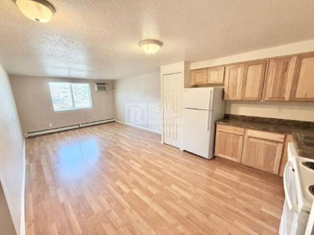 1 Br, 1 bath, Condo 8824 E Florida Ave
