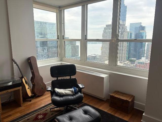 1 Br, 1 bath, Condo 88 Morgan St