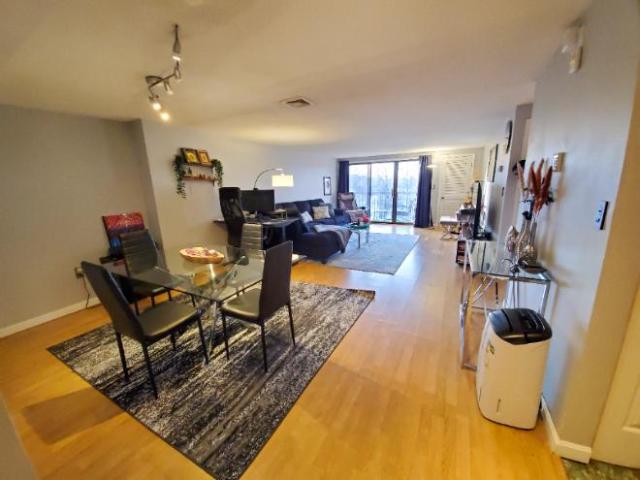 1 Br, 1 bath, Condo 8 9th Street