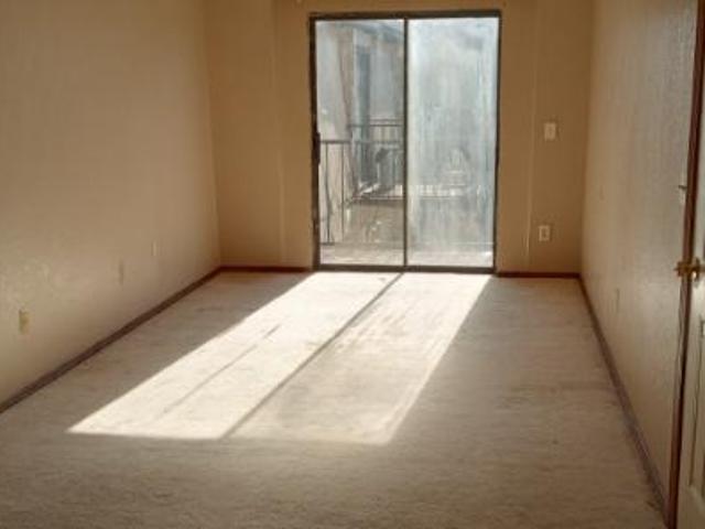 1 Br, 1 bath, Condo 902 Cynthia Street