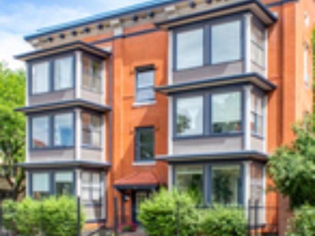 1 Br, 1 bath, Condo 903 E 14th