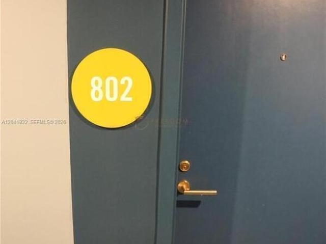 1 Br, 1 bath, Condo 90 NE 32nd St