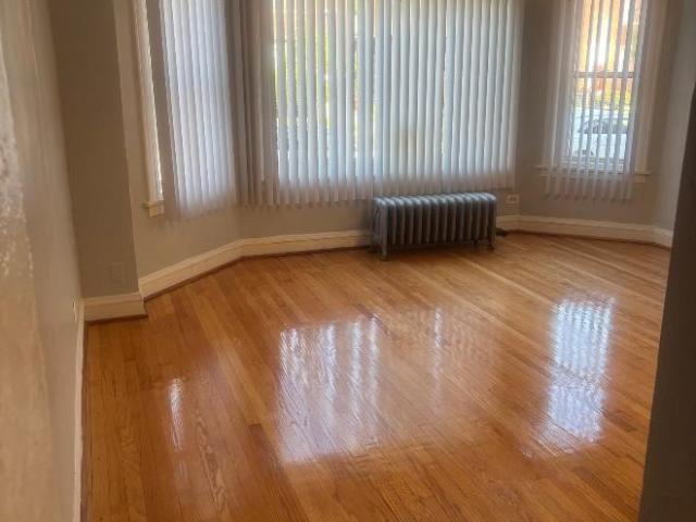 1 Br, 1 bath, Condo 9116 South Loomis