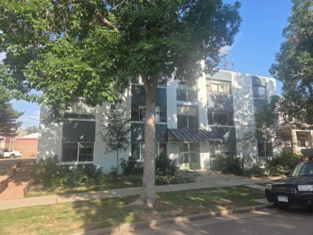 1 Br, 1 bath, Condo 918 S Pennsylvania St