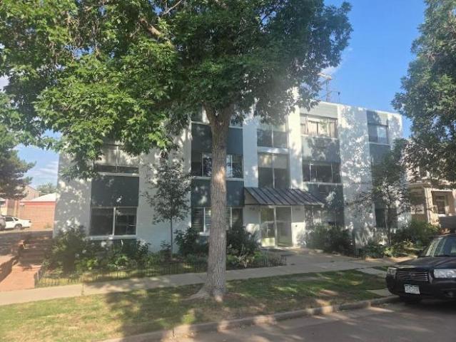 1 Br, 1 bath, Condo 918 S Pennsylvania St