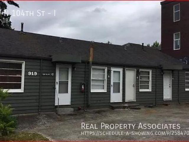 1 Br, 1 bath, Condo 919 N 104th St