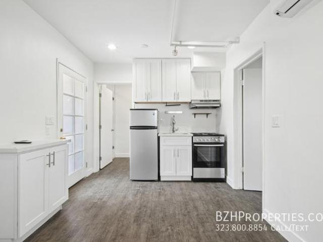 1 Br, 1 bath, Condo 9221 Alcott St