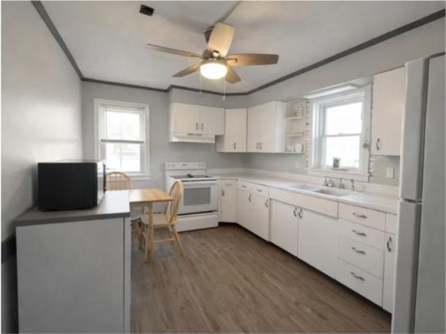 1 Br, 1 bath, Condo 924 Ash St