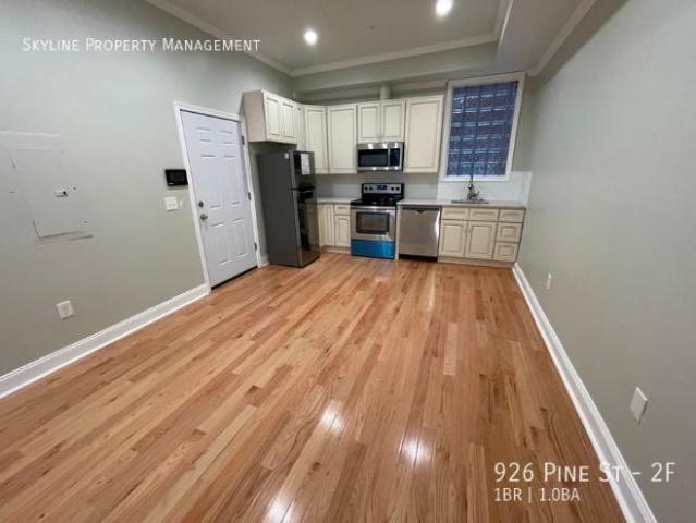 1 Br, 1 bath, Condo 926 Pine Street