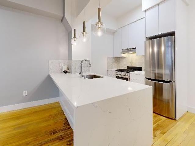 1 Br, 1 bath, Condo 930 Post St