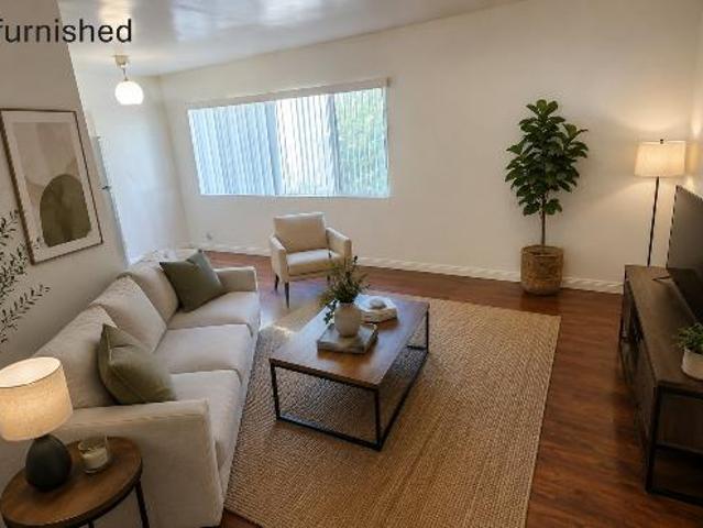 1 Br, 1 bath, Condo 933 S Gramercy Dr