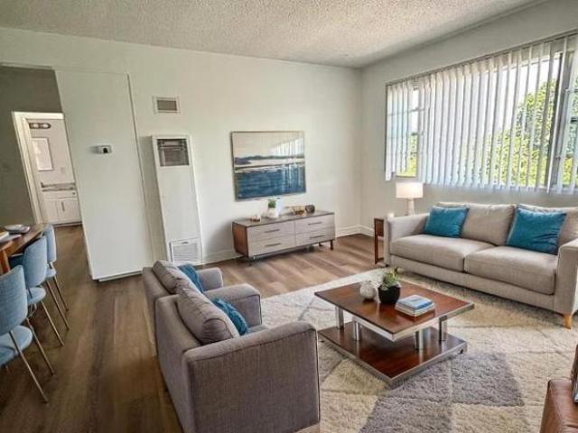 1 Br, 1 bath, Condo 9361 Cellini Ave