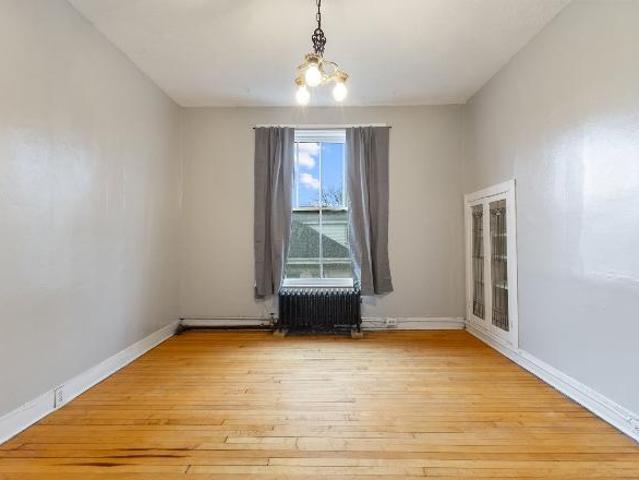 1 Br, 1 bath, Condo 940 Woodruff Place Middle Dr
