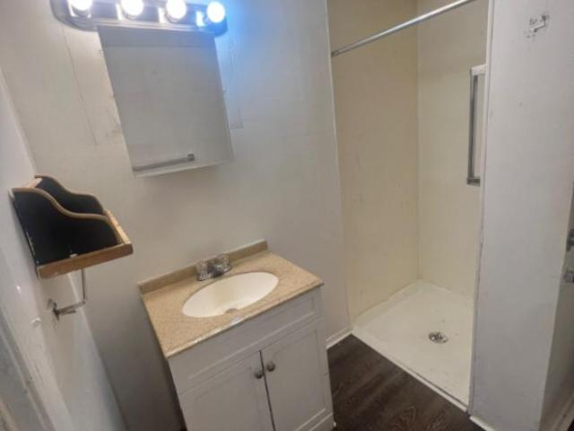 1 Br, 1 bath, Condo 946 Oliver Ave