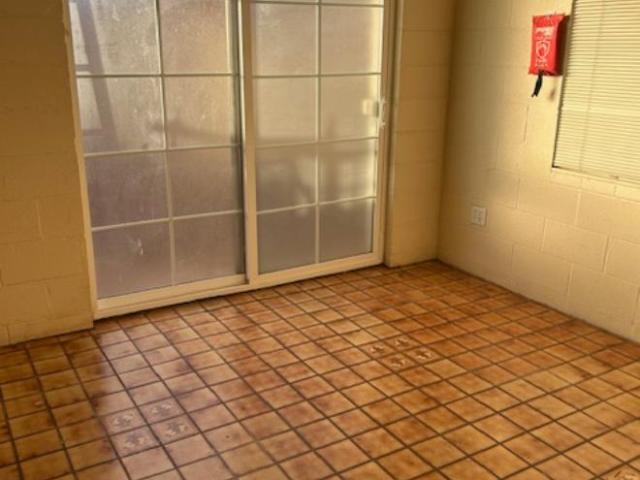 1 Br, 1 bath, Condo 94 331 Kahualena St