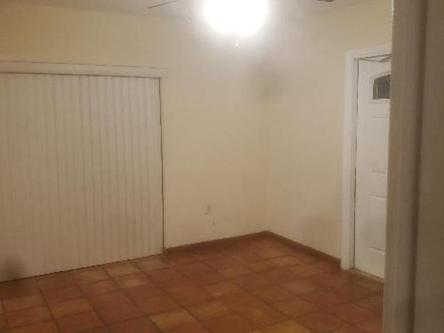 1 Br, 1 bath, Condo 94 Ave Sunset Drive