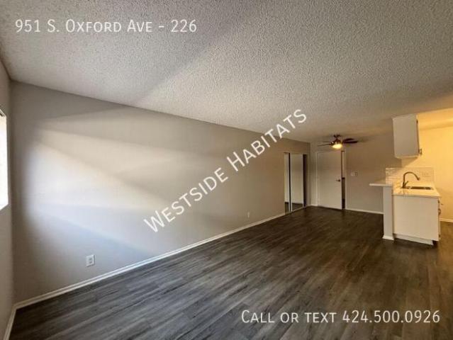 1 Br, 1 bath, Condo 951 S Oxford Ave